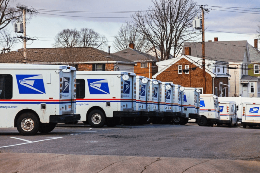 How Do You Let Your Mailman Know You Have Outgoing Mail?